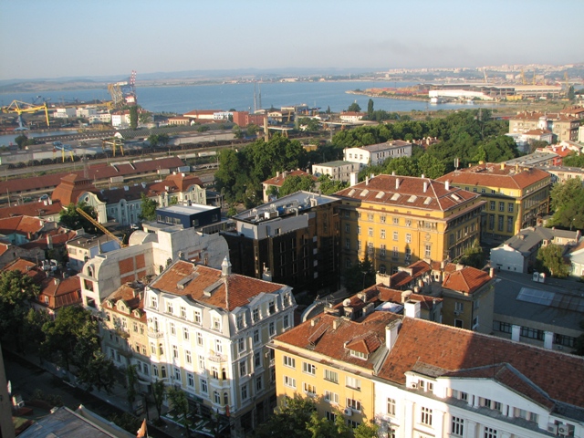 Bourgas voted the best Bulgarian city to live in for 2010. Flat, house ...