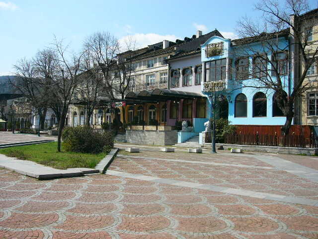Lovech, Bulgaria – The Town of the Lilacs - Tourist Information